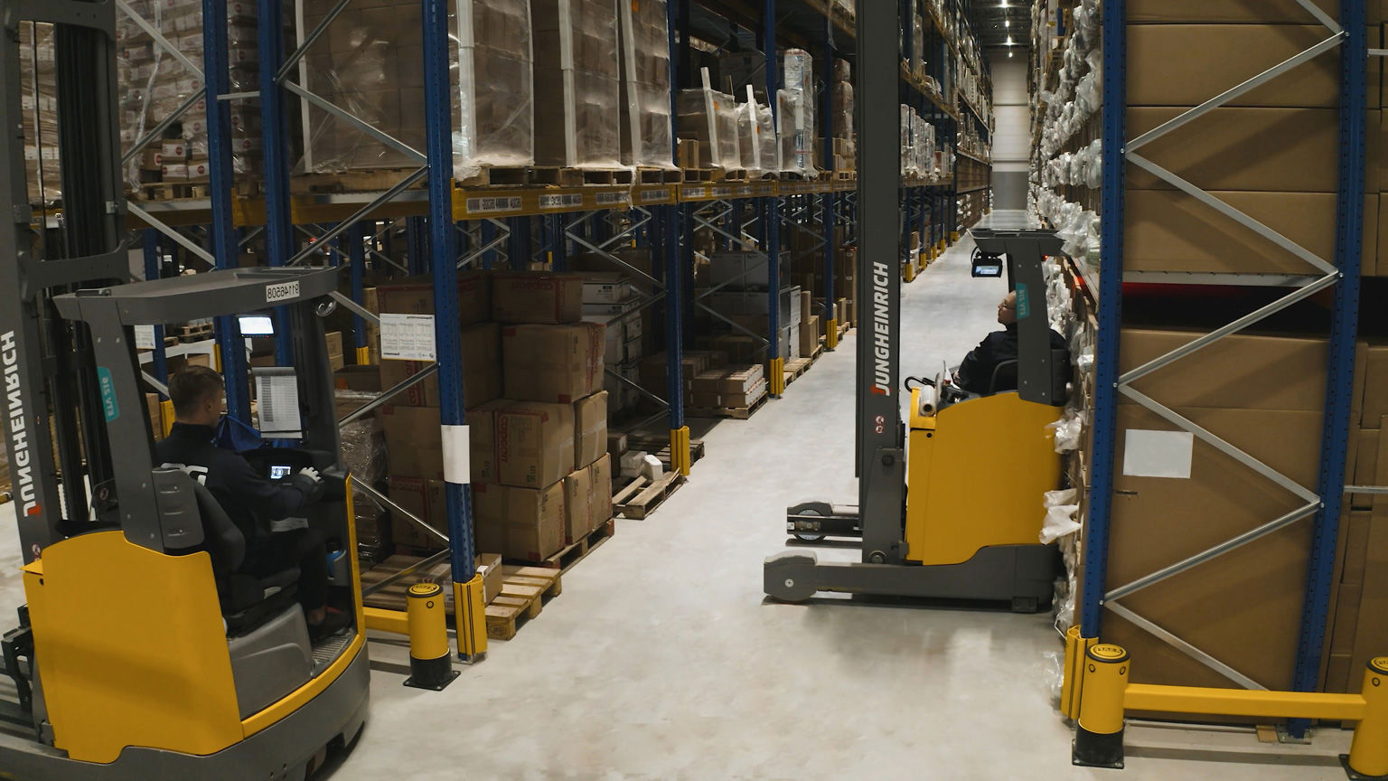 DSV Distribution and Warehouse Installation Deal | A-SAFE