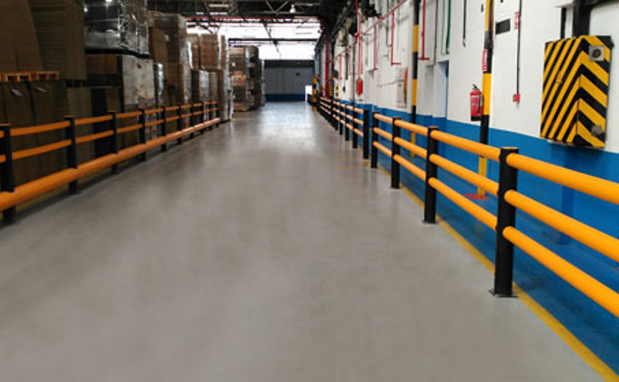 Protección de pasillos peatonales en Smurfit Kappa | A-SAFE