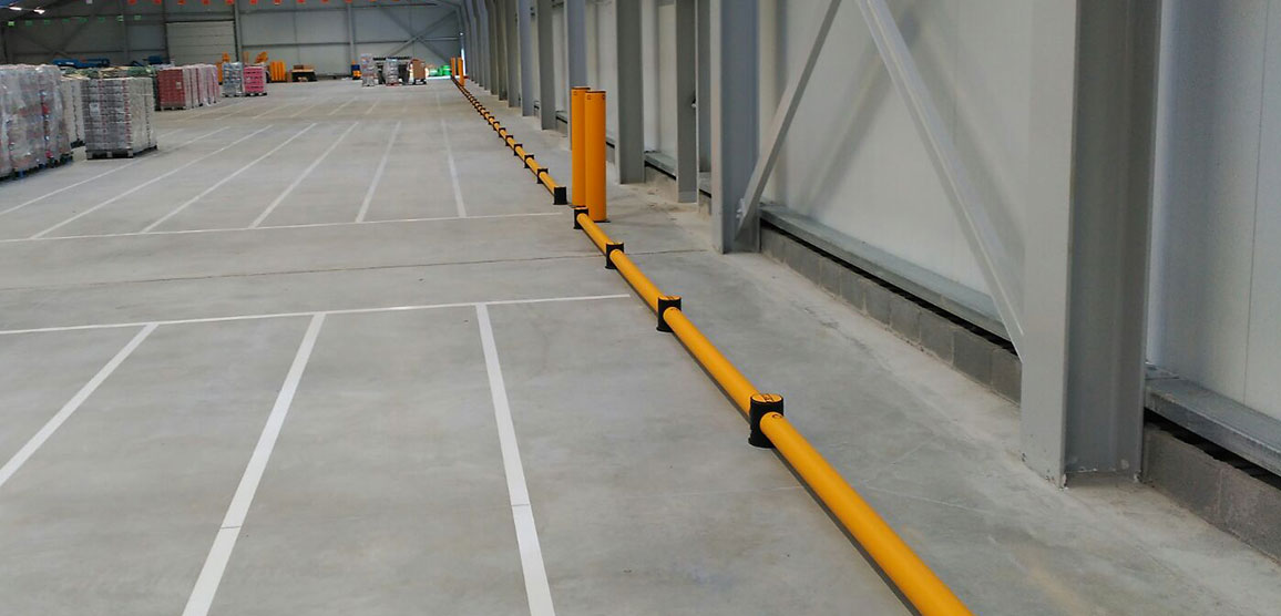 mFlex™ Single Traffic Guardrail Ground Level | A-SAFE