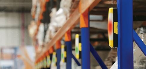 Magazzini più sicuri con RackEye